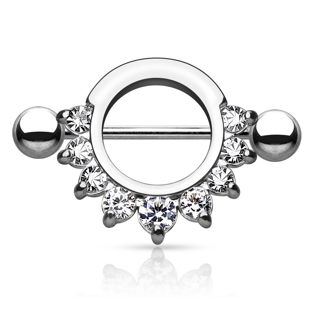 Piercing Zwischen Den Brüsten